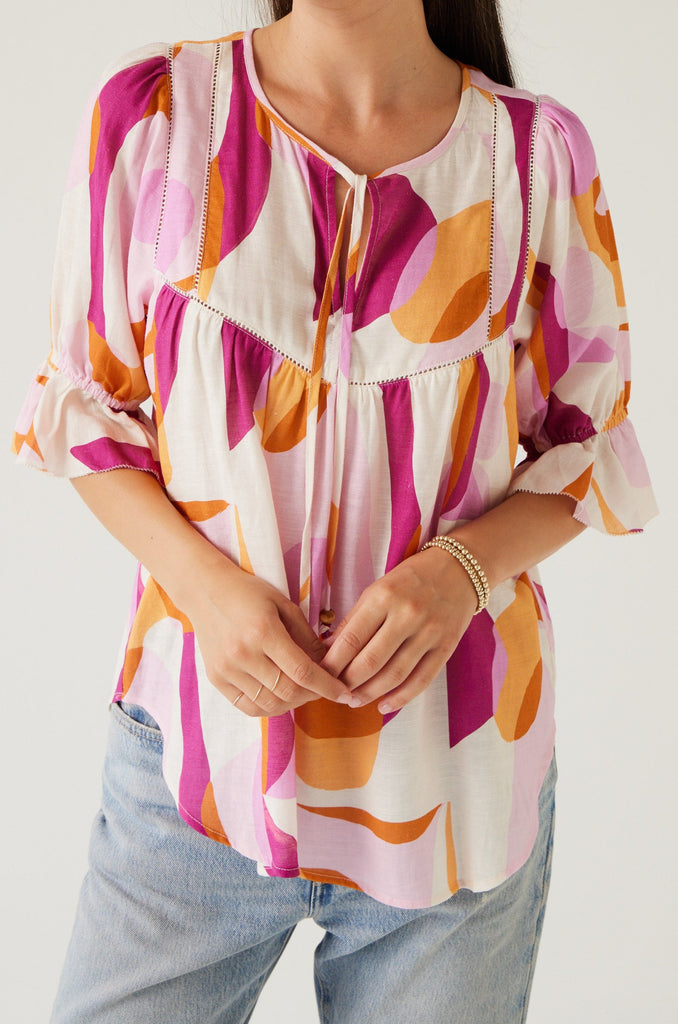 Tops & Tees – Tuesday Label